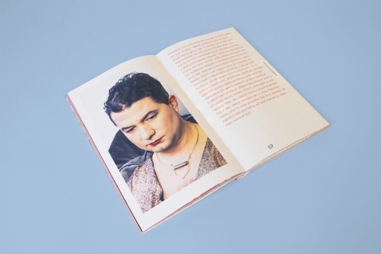 Lyrik H – JA — Slovenské centrum dizajnu